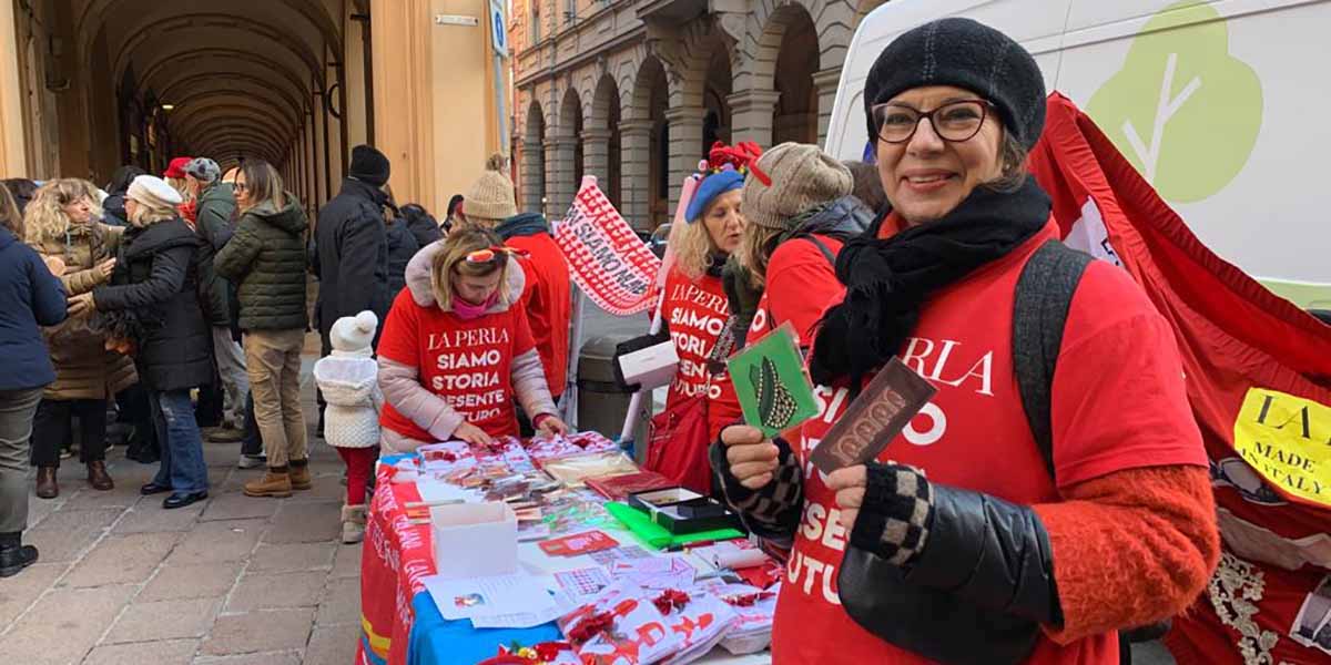 «In trecento senza stipendio da ottobre»: la lotta delle lavoratrici di ...
